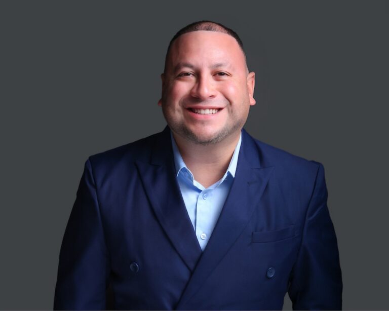 Our Team | Amanda Demanda